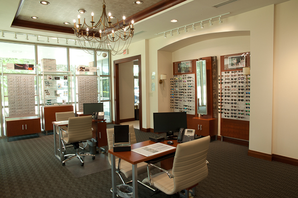 Tampa Optical Shop | Glasses, Sunglasses, and More at Newsom Eye